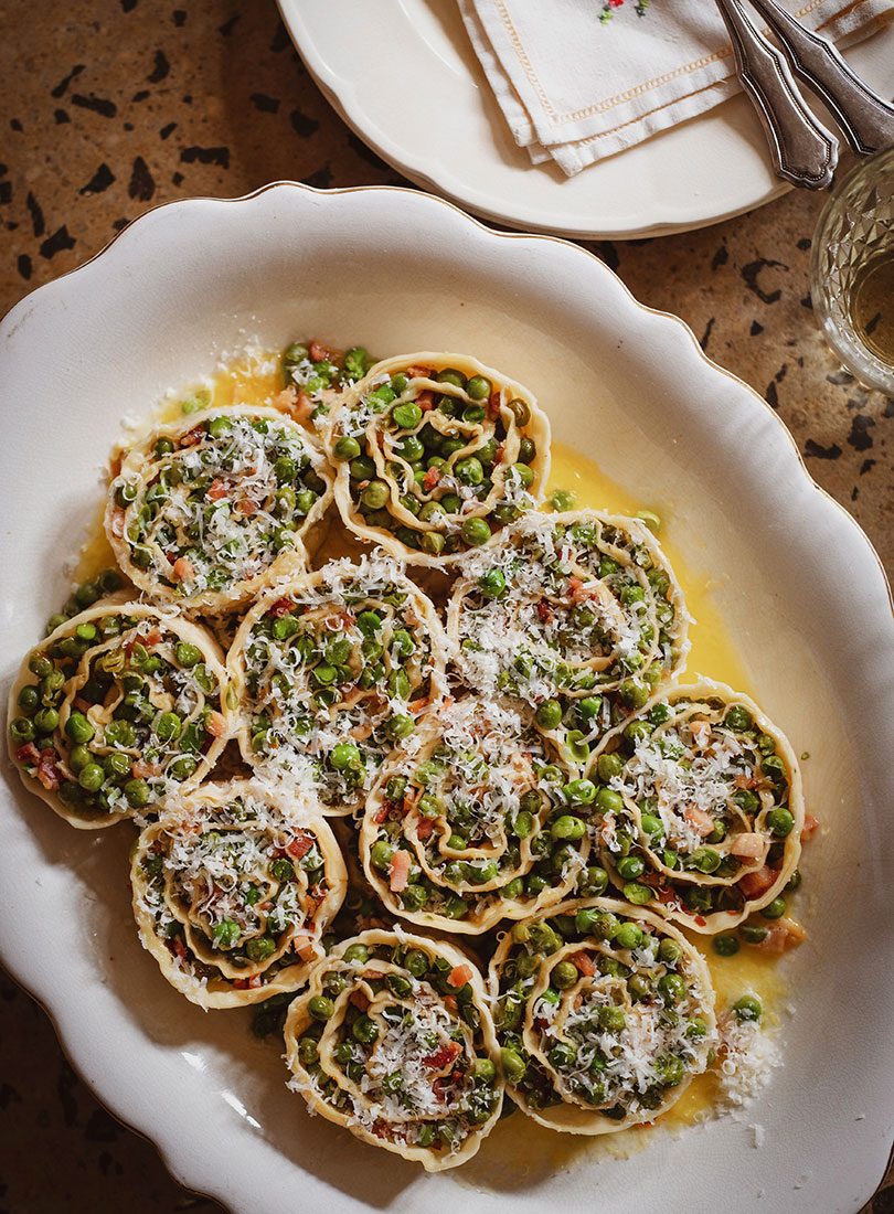 PASTA STRUDEL WITH PEAS & PANCETTA (STRUCOLO IN STRAZA CON PISELLI E ...